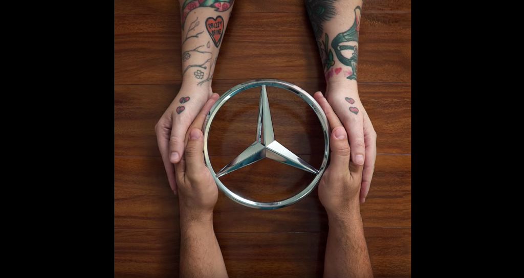 Romantic Content Marketing: 5 Examples of Romantic Content