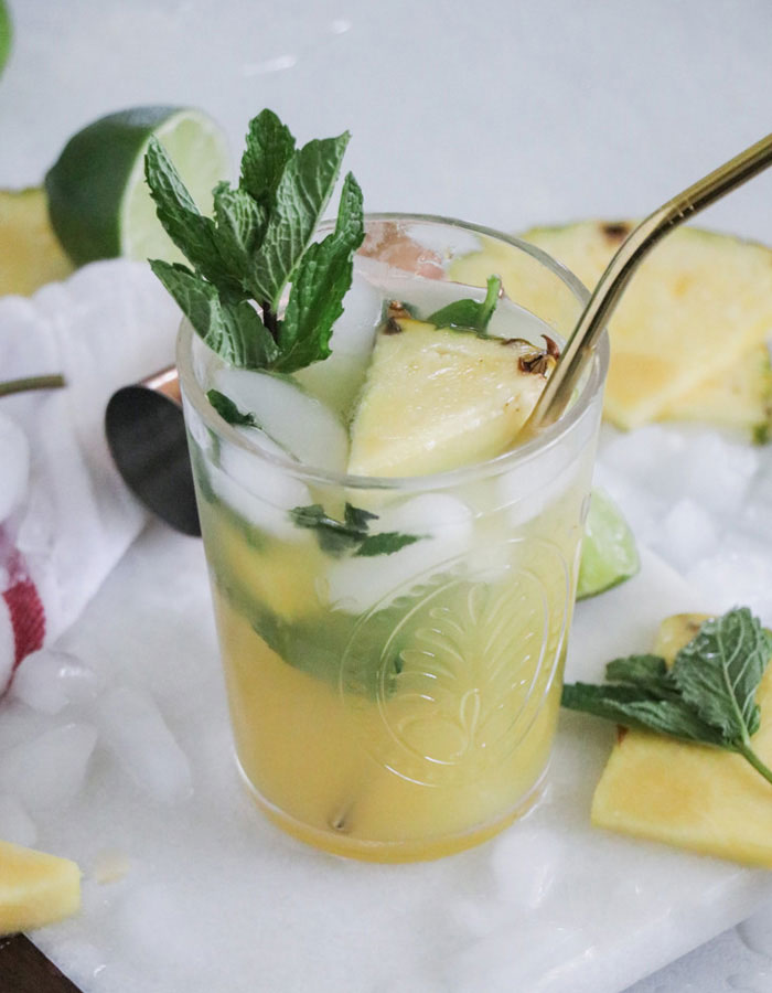 Casa de Crews + Riondo Prosecco - IZEA Worldwide, Inc