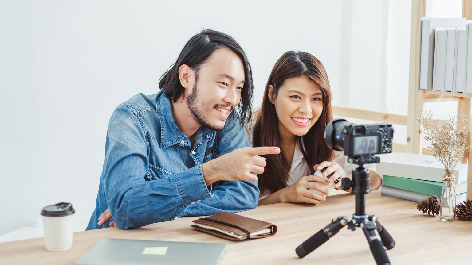 Embracing the Shift to Always-On Influencer Strategies - IZEA Worldwide ...